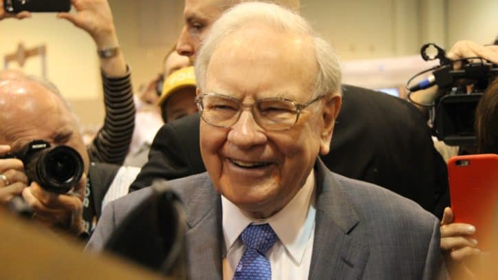 What is Warren Buffett’s Net Worth In 2026 | The Twelfth Magpie