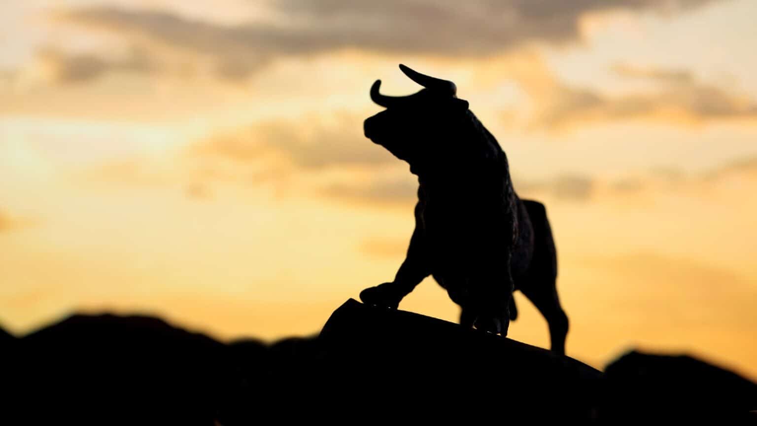 2 compelling UK dividend shares with sky-high yields and low, low ...